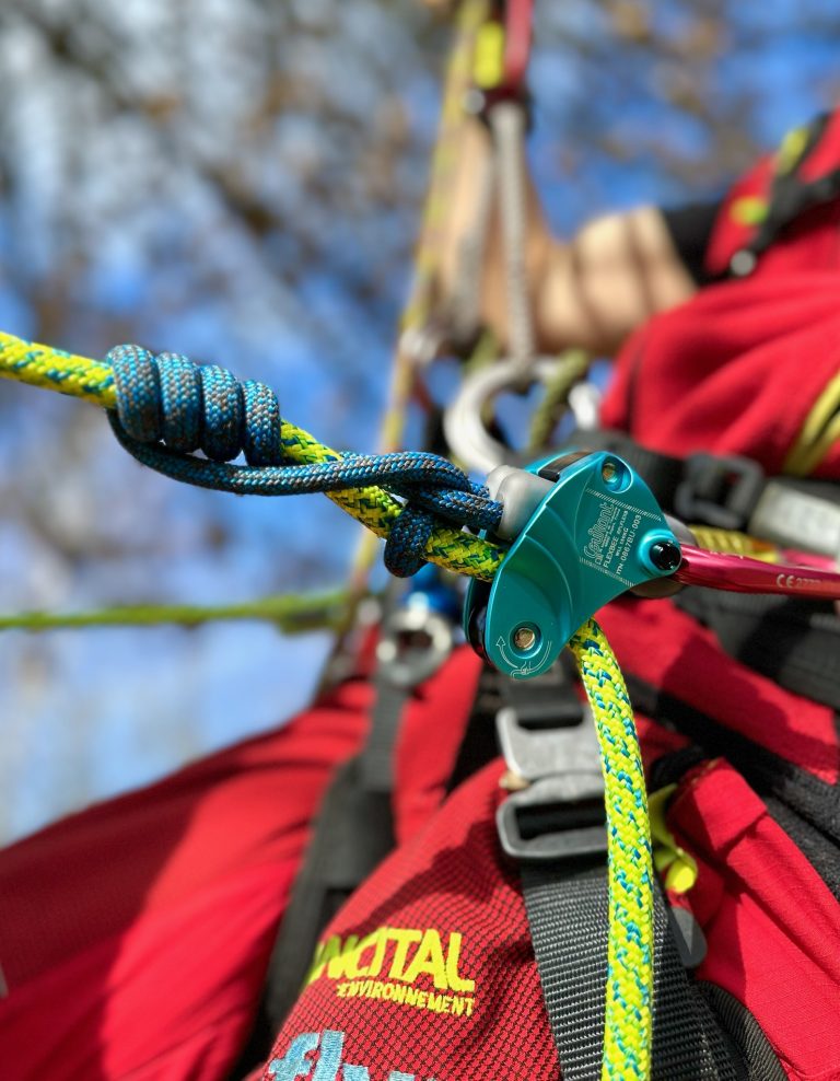 Courant Flexbee V2 Lanyard Complete Kit - Honey Brothers