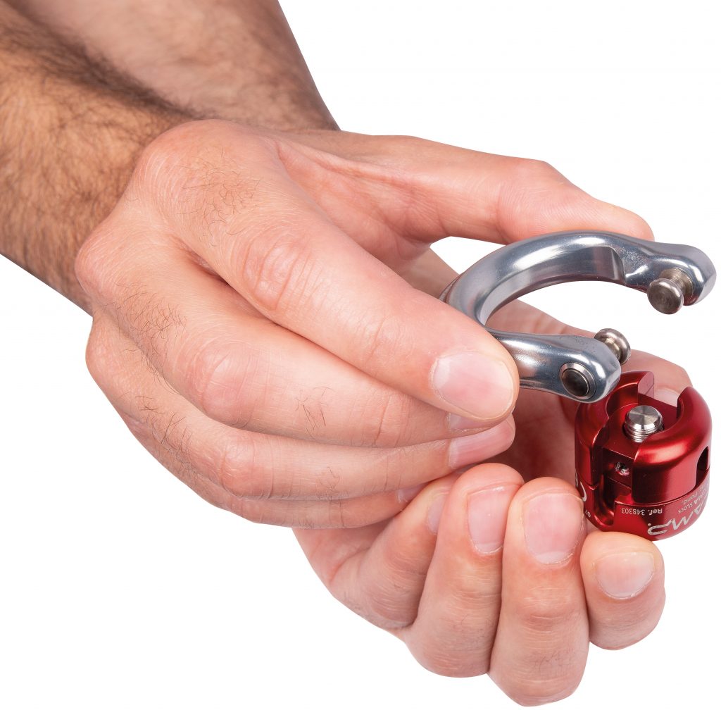 Camp Enigma 3 Lock Swivel Carabiner - Silver/Red - Honey Brothers